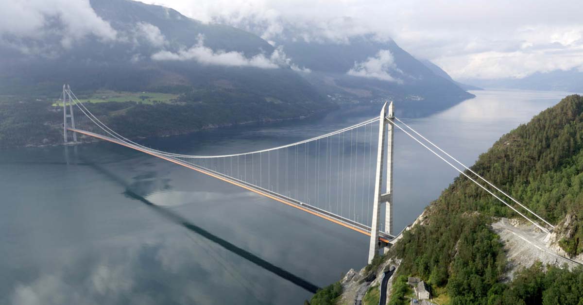 Top 10 construction : les plus longs ponts suspendus